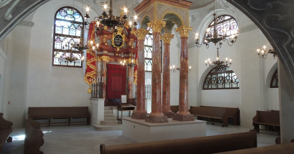 10 Stars Synagogue - The Czech Jewish Heritage Route - European Jewish ...