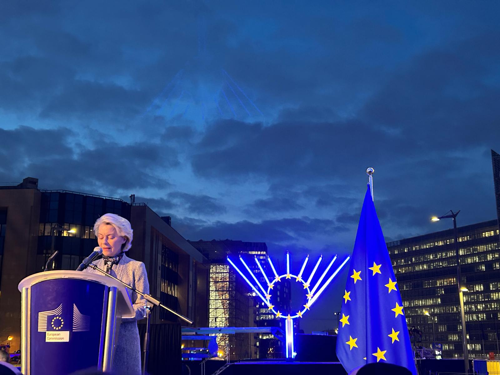 Historic EuroChanukah Celebration in Brussels Marks Launch of Simone ...